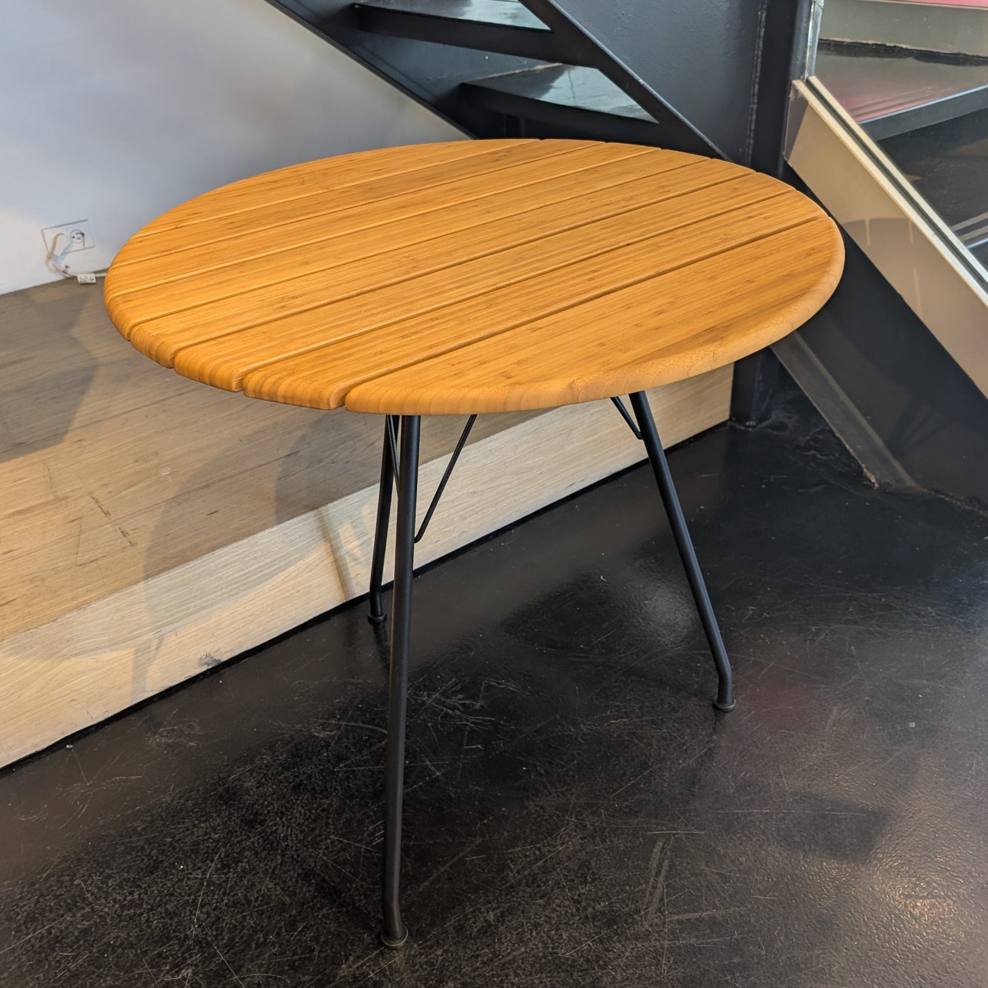 Houe Circum Outdoor Cafe Table – Jensen-Lewis